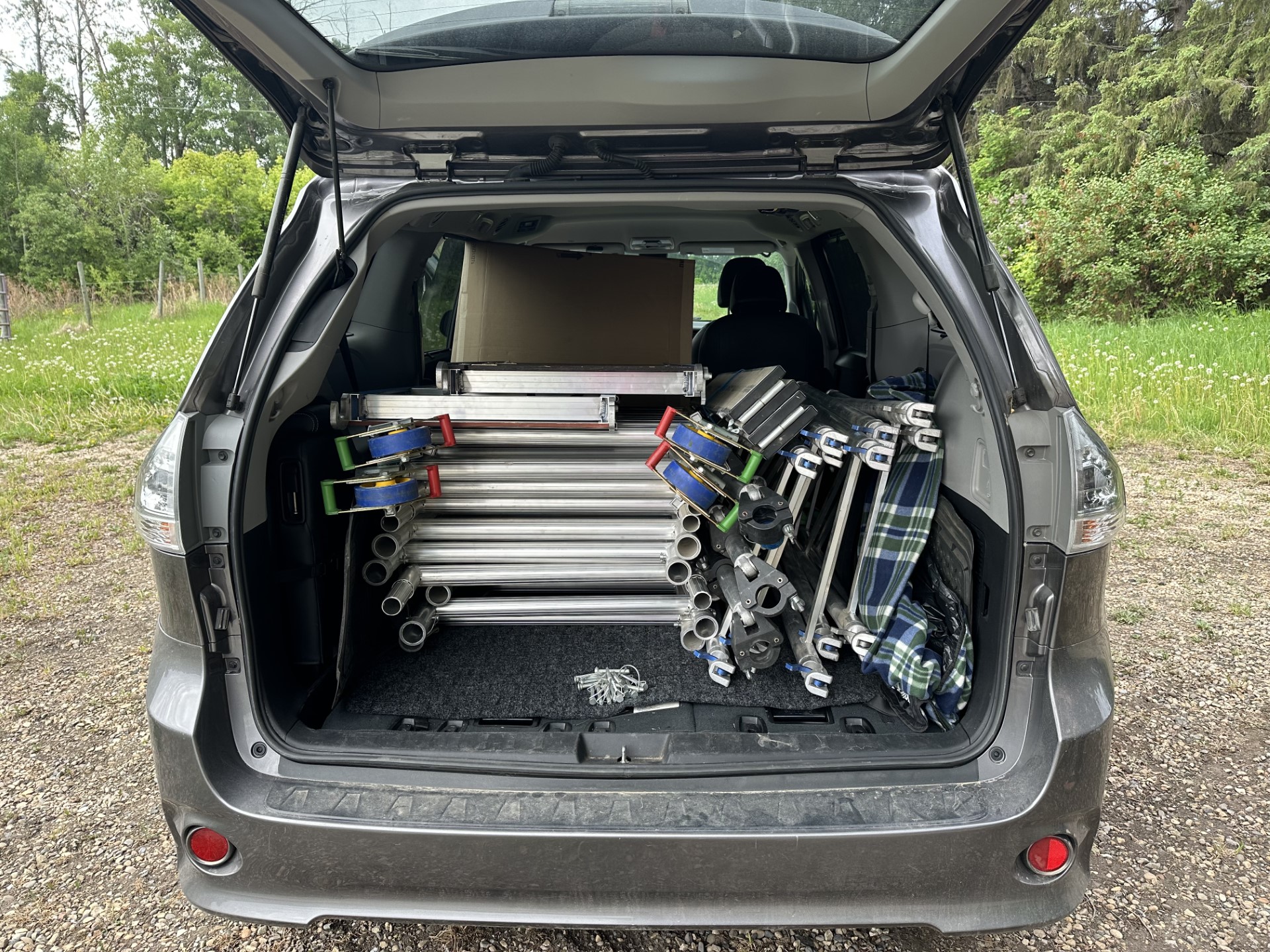 Residential Scaffolding Rentals - High Reach Rentals